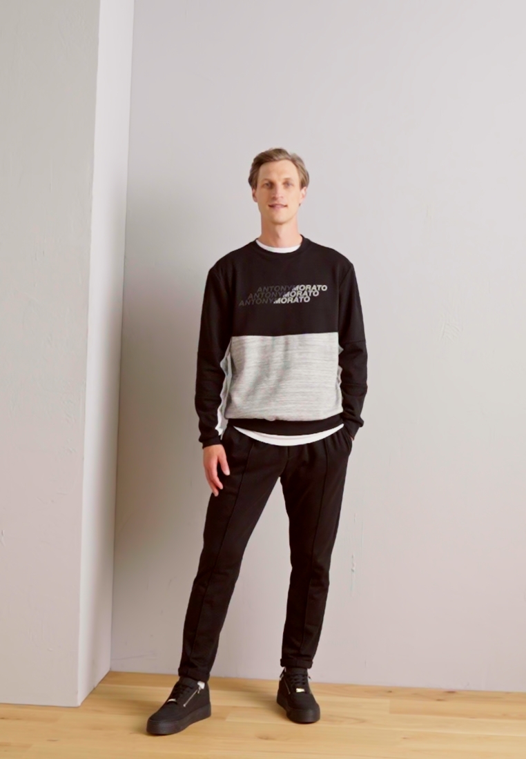 Antony Morato REGULAR FIT WITH RUBBER INJECTION LOGO - Sweatshirt ...