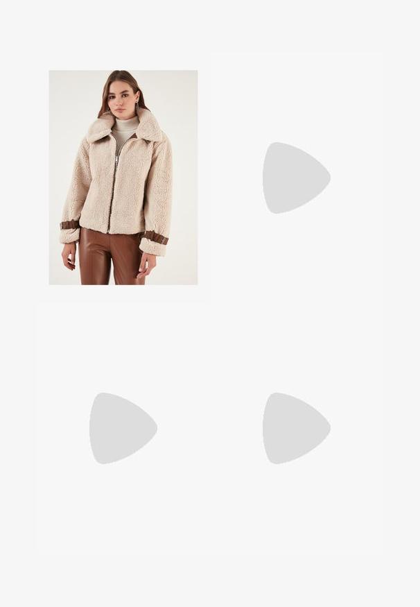 LELA REGULAR FIT - Giacca invernale - ecru/beige - Zalando.it
